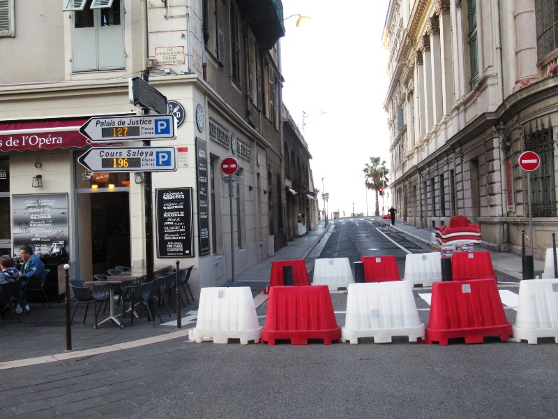 Per ora tutto bene: la chiusura di Rue Bosio ha liberato il Vieux Nice ...