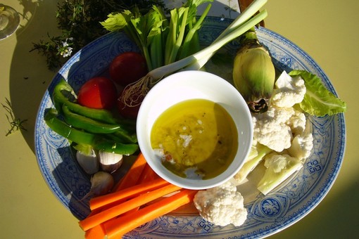 Bagna Cauda: il segreto della “fondue” di Nizza che scalda l’inverno ...